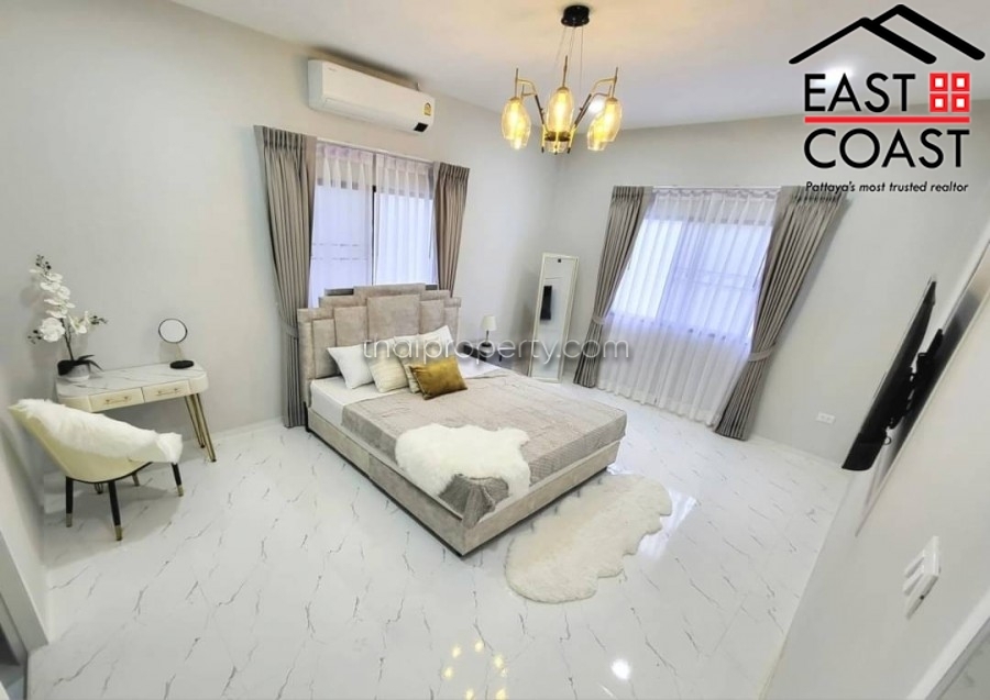 SP4 Village in | Pattaya. | SH14656